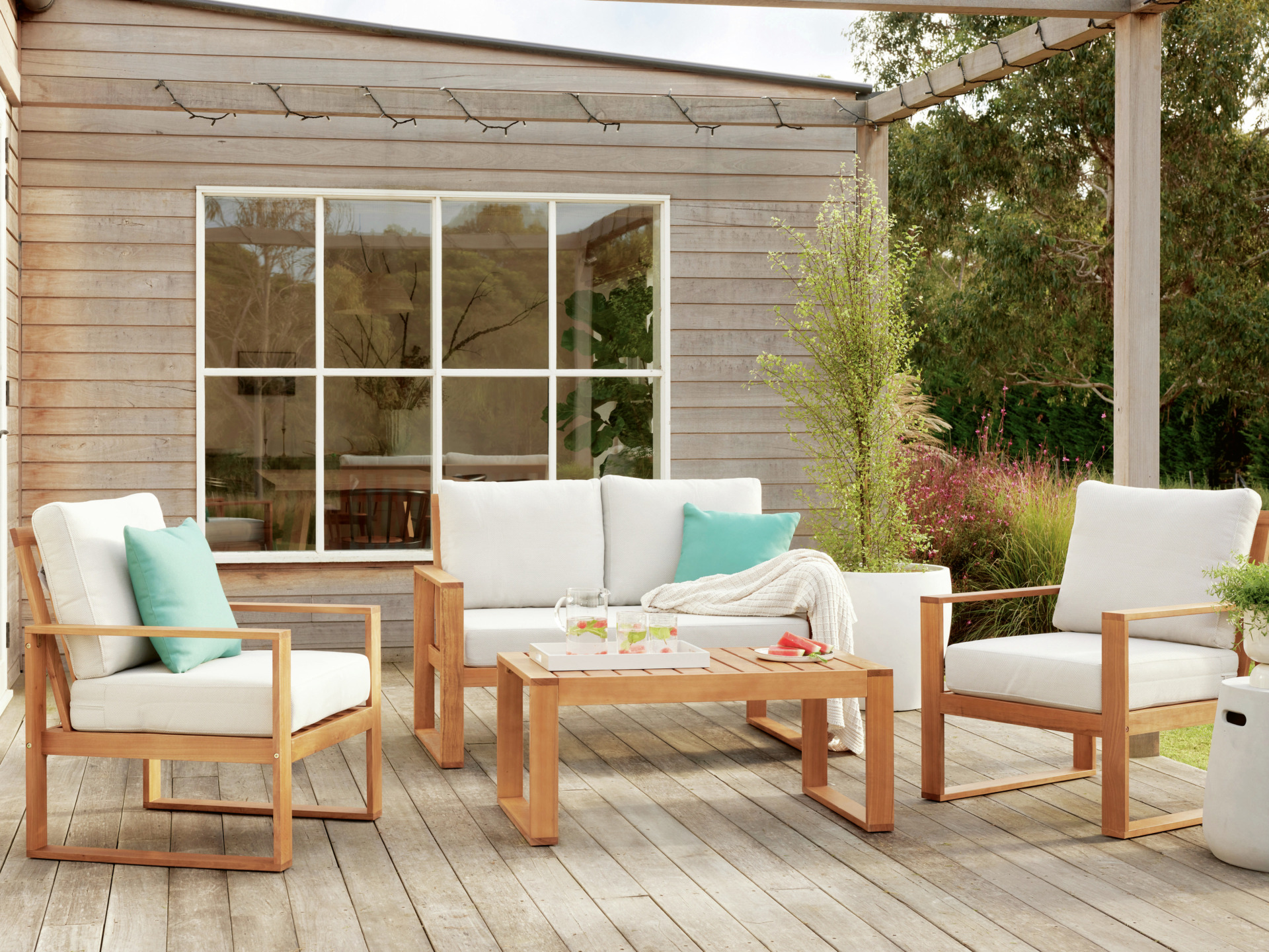 Outdoor Furniture For Sale by StoreBond USA
